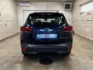 Blue Citroen C5 Aircross 2022 in Marijampole, with an engine capacity of 1.50 L and mileage of 166 thousand km for 14508 €, photo 6 on AUTOMOTO.COM.LV