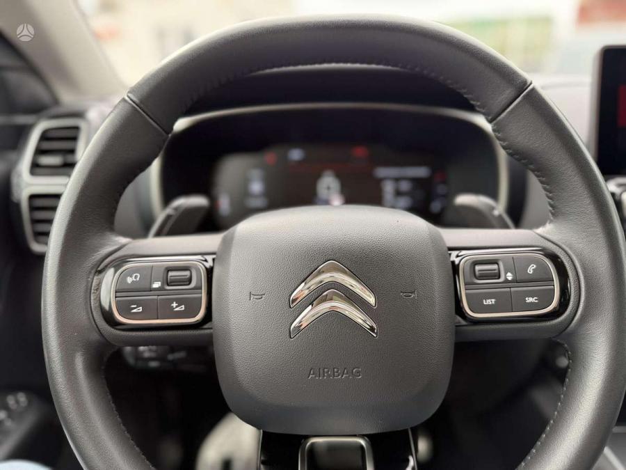 Zils Citroen C5 Aircross 2022 Marijampole, ar dzinēja tilpumu 1.50 L un nobraukumu 200 tūkst. km par 15724 €, foto 25 vietnē AUTOMOTO.COM.LV
