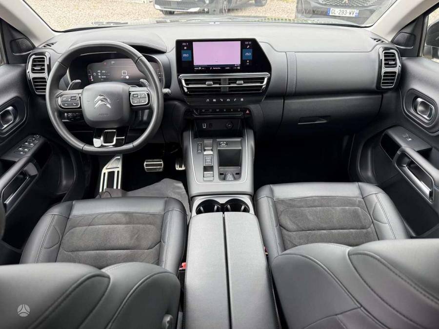 Zils Citroen C5 Aircross 2022 Marijampole, ar dzinēja tilpumu 1.50 L un nobraukumu 200 tūkst. km par 15724 €, foto 30 vietnē AUTOMOTO.COM.LV