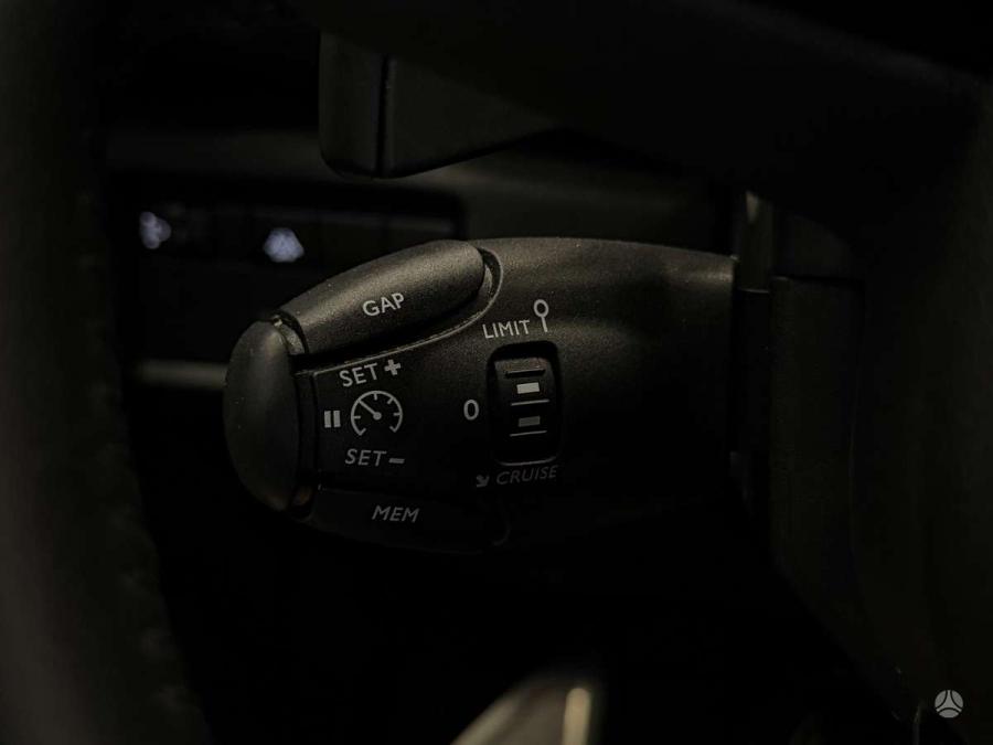 Blue Citroen C5 Aircross 2022 in Kaunas, with an engine capacity of 1.50 L and mileage of 90 thousand km for 19390 €, photo 28 on AUTOMOTO.COM.LV