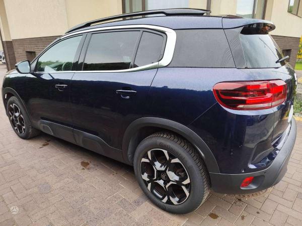 Blue Citroen C5 Aircross 2022 in Kalvarija, with an engine capacity of 1.50 L and mileage of 112 thousand km for 17485 €, photo 3 on AUTOMOTO.COM.LV