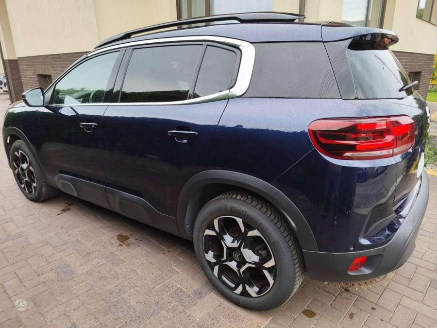 Blue Citroen C5 Aircross 2022 in Kalvarija, with an engine capacity of 1.50 L and mileage of 112 thousand km for 17485 €, photo 4 on AUTOMOTO.COM.LV