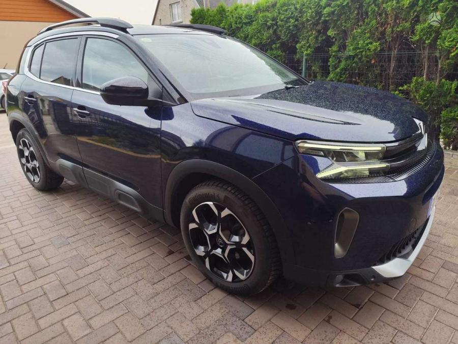 Blue Citroen C5 Aircross 2022 in Kalvarija, with an engine capacity of 1.50 L and mileage of 112 thousand km for 17485 €, photo 5 on AUTOMOTO.COM.LV