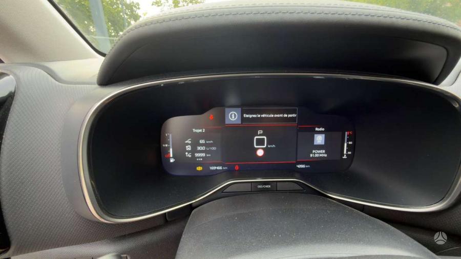 Zils Citroen C5 Aircross 2022 Kauņa, ar dzinēja tilpumu 1.50 L un nobraukumu 169 tūkst. km par 15730 €, foto 11 vietnē AUTOMOTO.COM.LV