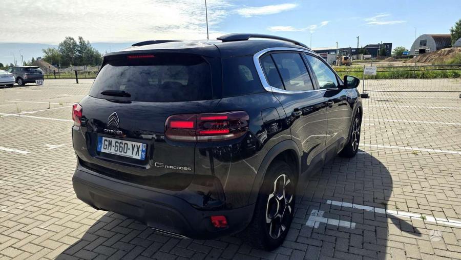 Blue Citroen C5 Aircross 2022 in Taurage, with an engine capacity of 1.50 L and mileage of 194 thousand km for 15246 €, photo 6 on AUTOMOTO.COM.LV
