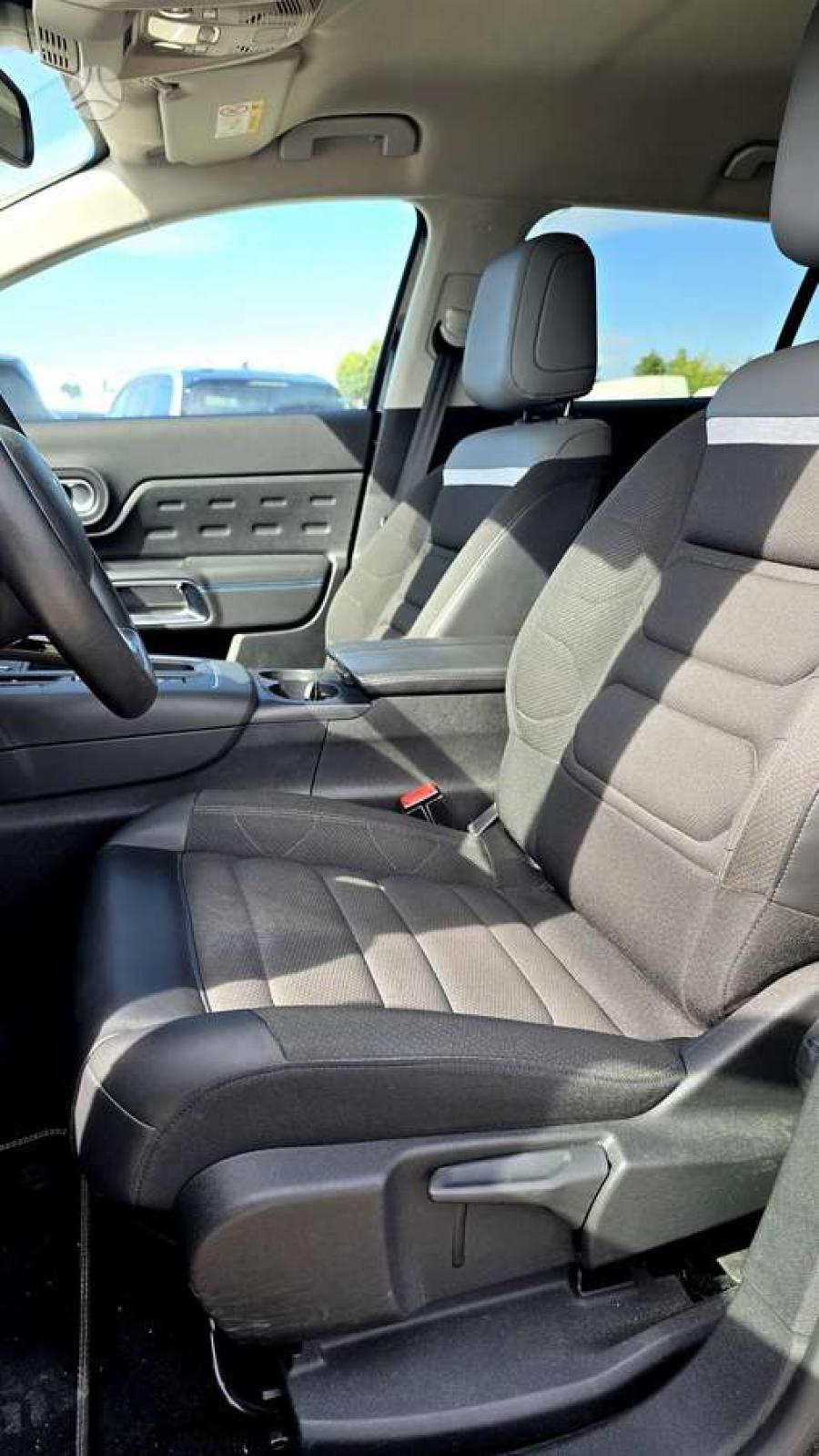 Blue Citroen C5 Aircross 2022 in Taurage, with an engine capacity of 1.50 L and mileage of 194 thousand km for 15246 €, photo 13 on AUTOMOTO.COM.LV