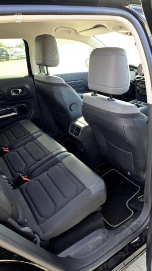 Blue Citroen C5 Aircross 2022 in Taurage, with an engine capacity of 1.50 L and mileage of 194 thousand km for 15246 €, photo 18 on AUTOMOTO.COM.LV