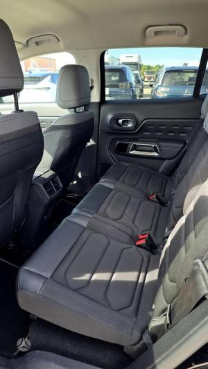 Blue Citroen C5 Aircross 2022 in Taurage, with an engine capacity of 1.50 L and mileage of 194 thousand km for 15246 €, photo 19 on AUTOMOTO.COM.LV