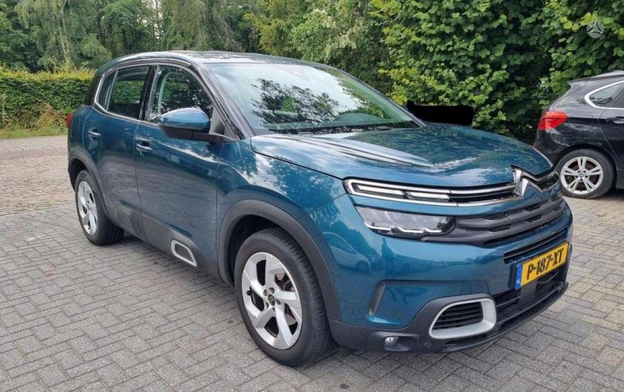 Blue Citroen C5 Aircross 2022 in Kaunas, with an engine capacity of 1.20 L and mileage of 123 thousand km for 10878 €, photo 4 on AUTOMOTO.COM.LV
