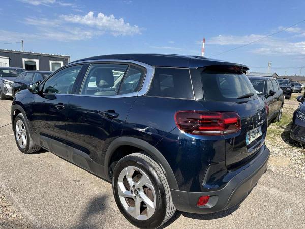 Ситроен C5 Aircross 2022 в Вильнюс на AUTOMOTO.COM.LV Синий Ситроен C5 Aircross 2022 в Вильнюс, объемом двигателя 1.50 л и пробегом 199 тыс. км за 13551 €, фото 7 на AUTOMOTO.COM.LV