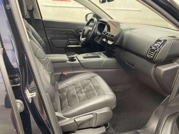 Zils Citroen C5 Aircross 2023 Marijampole, ar dzinēja tilpumu 1.50 L un nobraukumu 151 tūkst. km par 16456 €, foto 8 vietnē AUTOMOTO.COM.LV