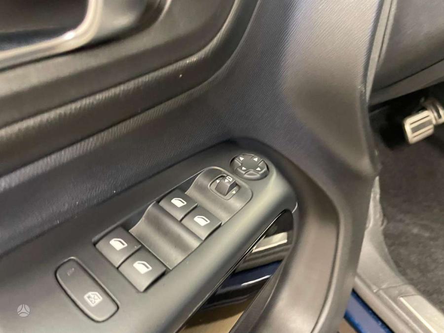 Zils Citroen C5 Aircross 2023 Marijampole, ar dzinēja tilpumu 1.50 L un nobraukumu 151 tūkst. km par 16456 €, foto 13 vietnē AUTOMOTO.COM.LV