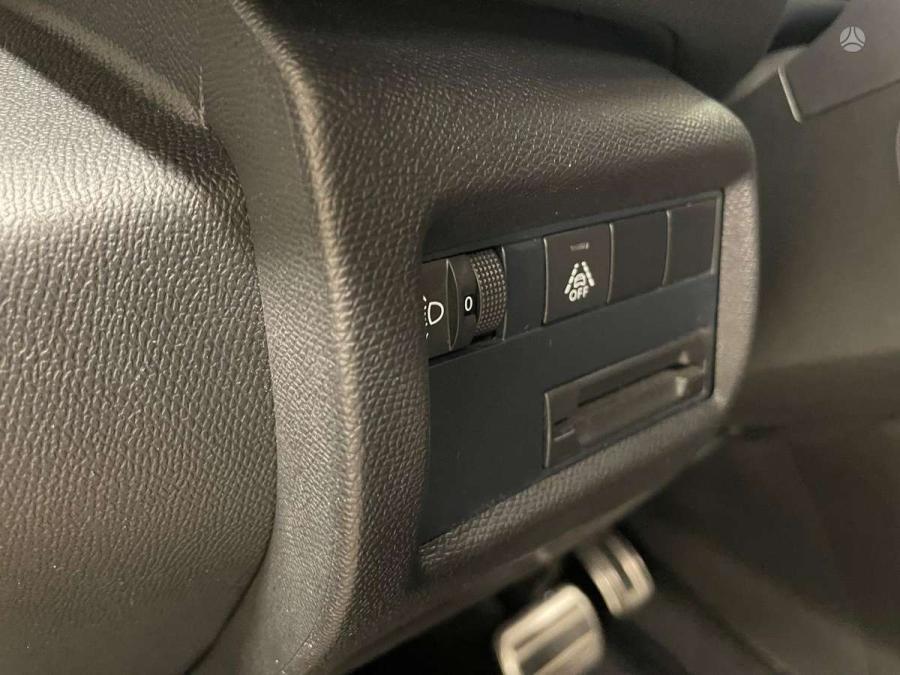 Zils Citroen C5 Aircross 2023 Marijampole, ar dzinēja tilpumu 1.50 L un nobraukumu 151 tūkst. km par 16456 €, foto 14 vietnē AUTOMOTO.COM.LV