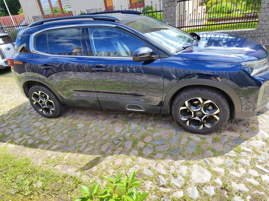 Blue Citroen C5 Aircross 2023 in Marijampole, with an engine capacity of 1.50 L and mileage of 114 thousand km for 17297 €, photo 5 on AUTOMOTO.COM.LV