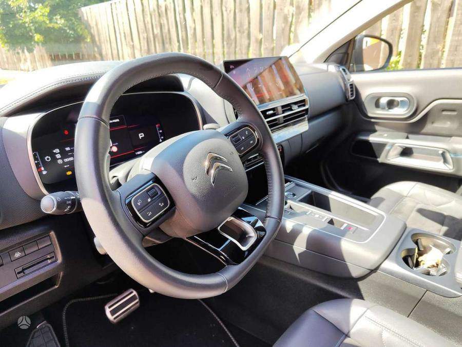 Blue Citroen C5 Aircross 2023 in Marijampole, with an engine capacity of 1.50 L and mileage of 114 thousand km for 17297 €, photo 12 on AUTOMOTO.COM.LV