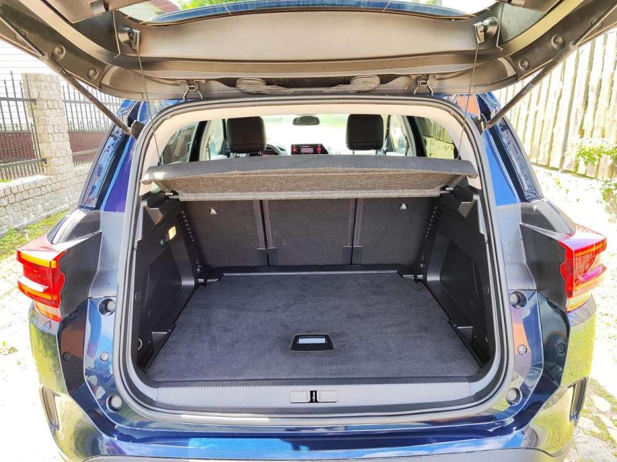 Blue Citroen C5 Aircross 2023 in Marijampole, with an engine capacity of 1.50 L and mileage of 114 thousand km for 17297 €, photo 35 on AUTOMOTO.COM.LV
