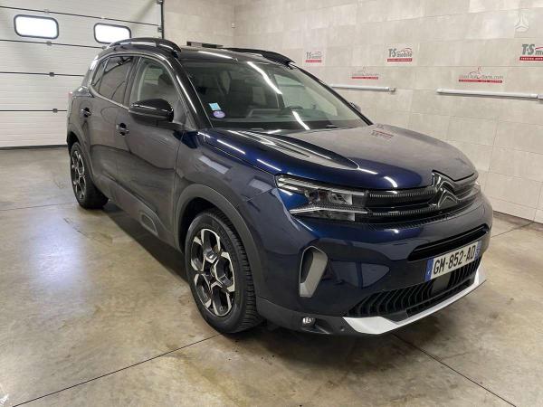 Blue Citroen C5 Aircross 2023 in Marijampole, with an engine capacity of 1.20 L and mileage of 49 thousand km for 17424 €, photo 3 on AUTOMOTO.COM.LV