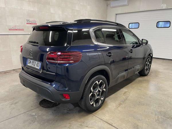 Blue Citroen C5 Aircross 2023 in Marijampole, with an engine capacity of 1.20 L and mileage of 49 thousand km for 17424 €, photo 4 on AUTOMOTO.COM.LV