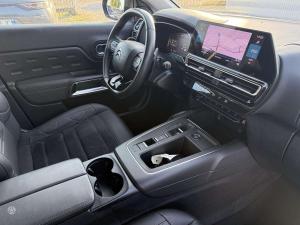 Blue Citroen C5 Aircross 2023 in Marijampole, with an engine capacity of 1.50 L and mileage of 172 thousand km for 17781 €, photo 21 on AUTOMOTO.COM.LV