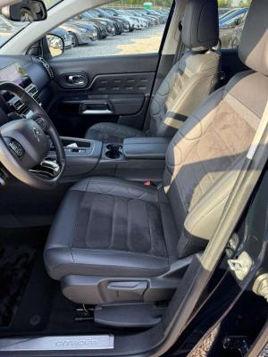 Blue Citroen C5 Aircross 2023 in Marijampole, with an engine capacity of 1.50 L and mileage of 172 thousand km for 17781 €, photo 27 on AUTOMOTO.COM.LV