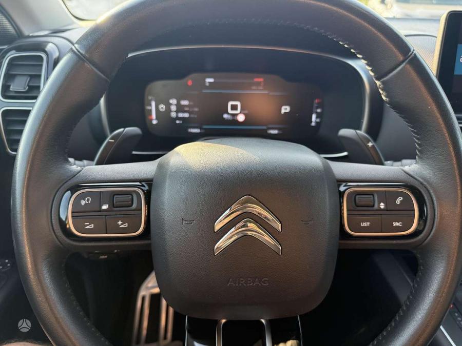 Blue Citroen C5 Aircross 2023 in Marijampole, with an engine capacity of 1.50 L and mileage of 172 thousand km for 17781 €, photo 33 on AUTOMOTO.COM.LV