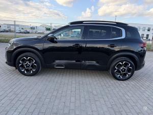 Blue Citroen C5 Aircross 2023 in Marijampole, with an engine capacity of 1.20 L and mileage of 119 thousand km for 16577 €, photo 16 on AUTOMOTO.COM.LV