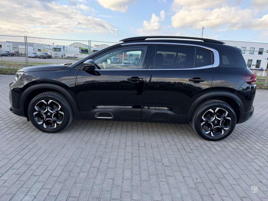 Blue Citroen C5 Aircross 2023 in Marijampole, with an engine capacity of 1.20 L and mileage of 119 thousand km for 16577 €, photo 16 on AUTOMOTO.COM.LV