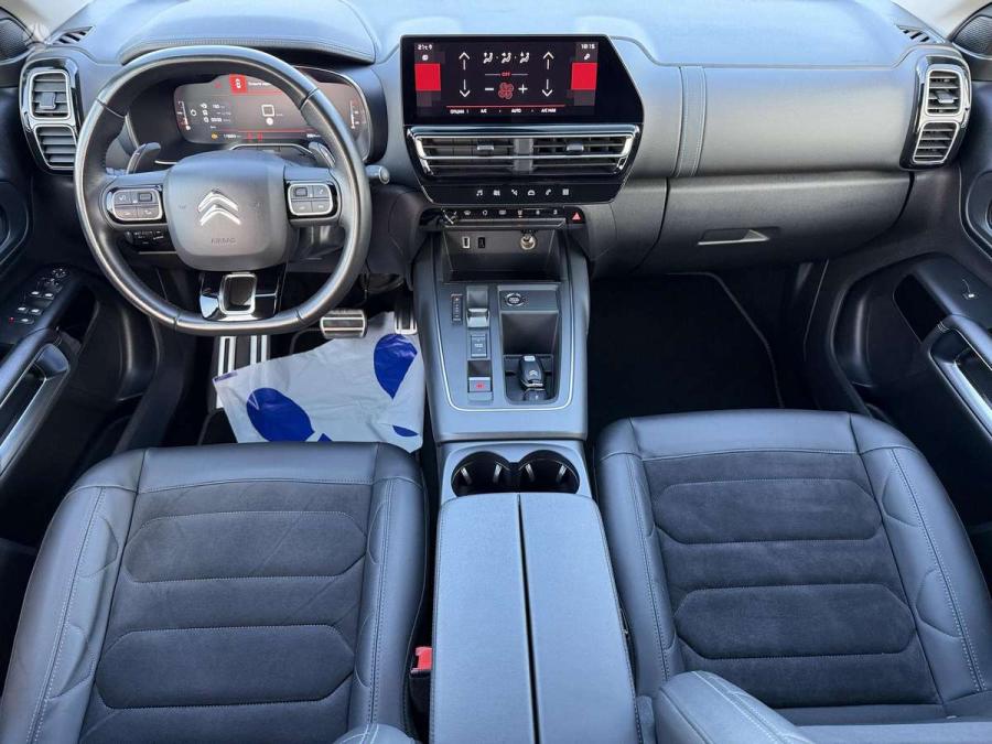 Blue Citroen C5 Aircross 2023 in Marijampole, with an engine capacity of 1.20 L and mileage of 119 thousand km for 16577 €, photo 22 on AUTOMOTO.COM.LV