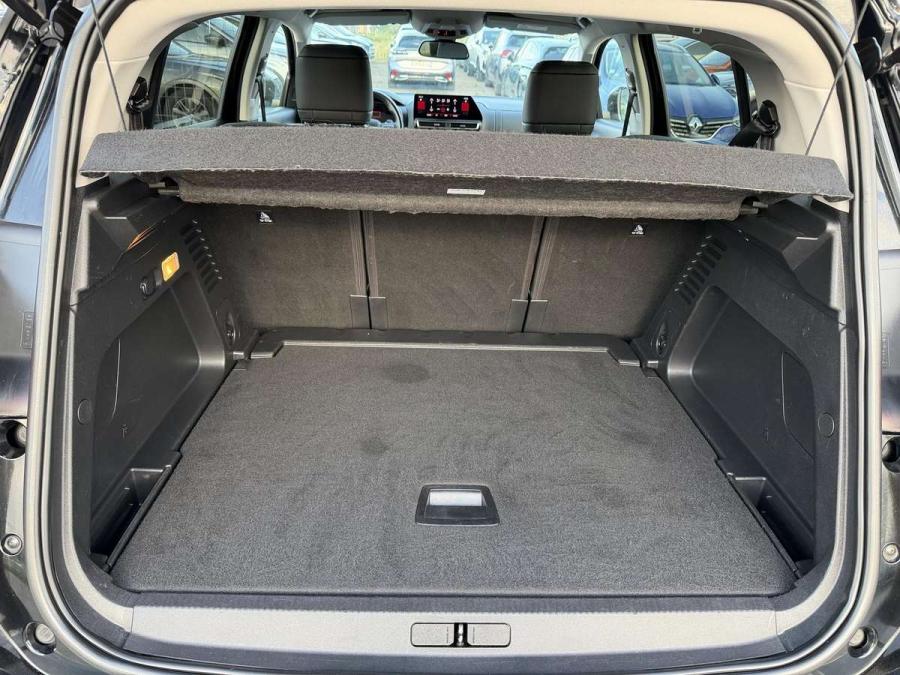 Blue Citroen C5 Aircross 2023 in Marijampole, with an engine capacity of 1.20 L and mileage of 119 thousand km for 16577 €, photo 30 on AUTOMOTO.COM.LV