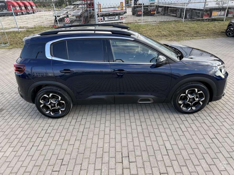 Zils Citroen C5 Aircross 2023 Marijampole, ar dzinēja tilpumu 1.50 L un nobraukumu 161 tūkst. km par 15609 €, foto 9 vietnē AUTOMOTO.COM.LV