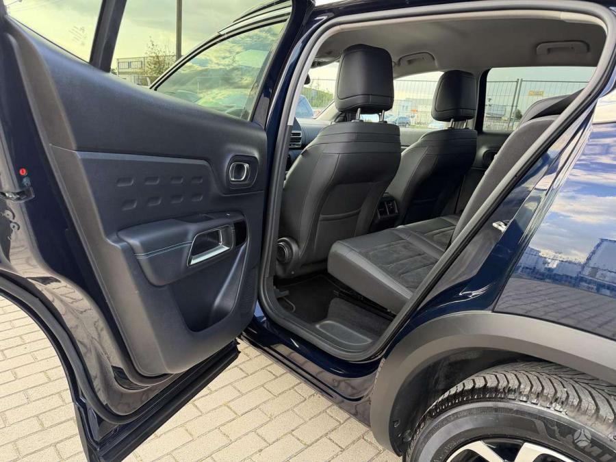 Zils Citroen C5 Aircross 2023 Marijampole, ar dzinēja tilpumu 1.50 L un nobraukumu 161 tūkst. km par 15609 €, foto 26 vietnē AUTOMOTO.COM.LV