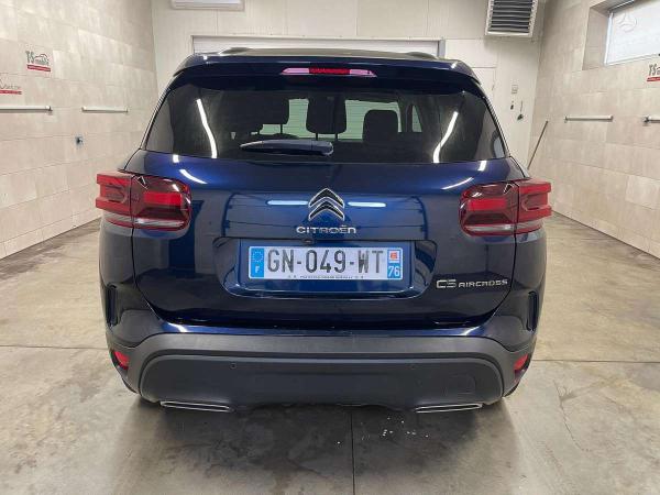 Blue Citroen C5 Aircross 2023 in Marijampole, with an engine capacity of 1.20 L and mileage of 87 thousand km for 13994 €, photo 6 on AUTOMOTO.COM.LV