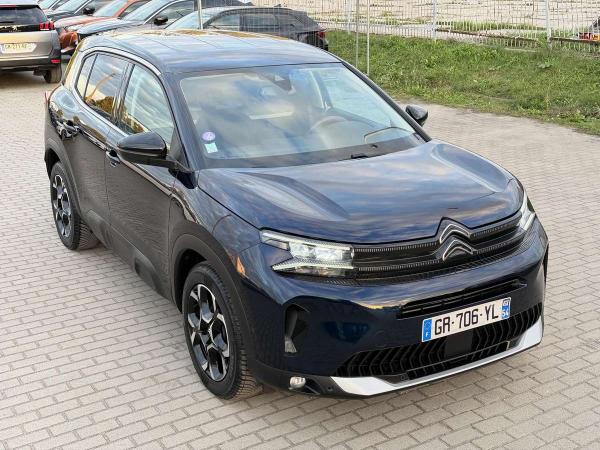 Blue Citroen C5 Aircross 2023 in Marijampole, with an engine capacity of 1.20 L and mileage of 141 thousand km for 13552 €, photo 7 on AUTOMOTO.COM.LV