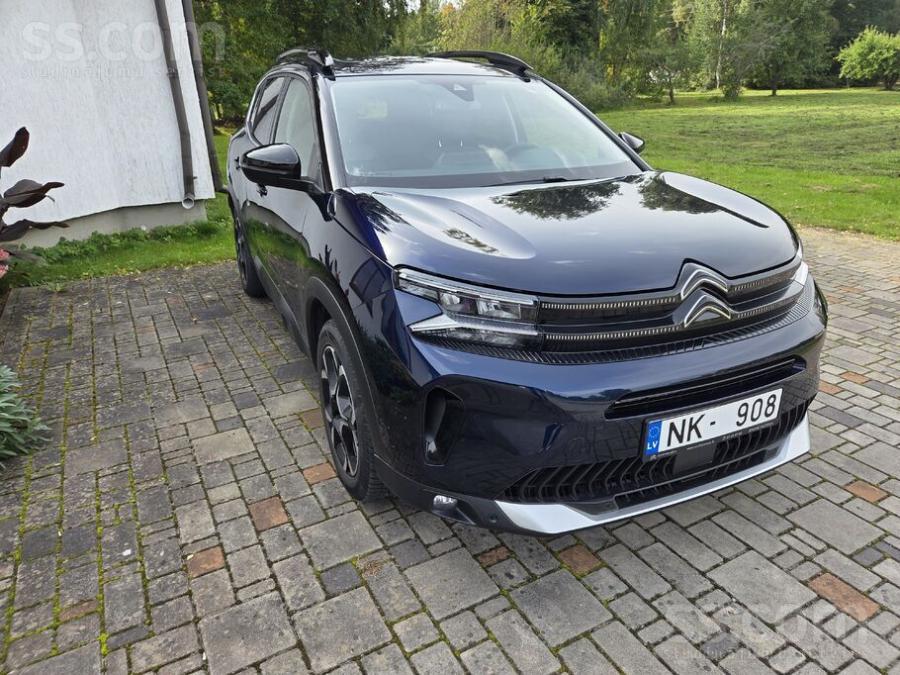 Синий Ситроен C5 Aircross 2023 в Рига, объемом двигателя 1.50 л и пробегом 34 тыс. км за 23900 €, фото 4 на AUTOMOTO.COM.LV