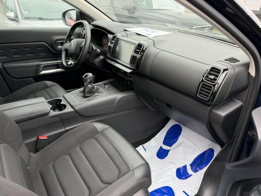 Blue Citroen C5 Aircross 2023 in Vilnius, with an engine capacity of 1.20 L and mileage of 151 thousand km for 13190 €, photo 12 on AUTOMOTO.COM.LV