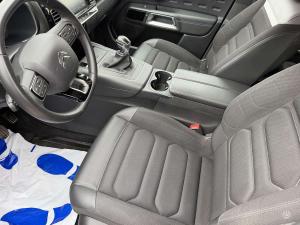 Blue Citroen C5 Aircross 2023 in Vilnius, with an engine capacity of 1.20 L and mileage of 151 thousand km for 13190 €, photo 17 on AUTOMOTO.COM.LV