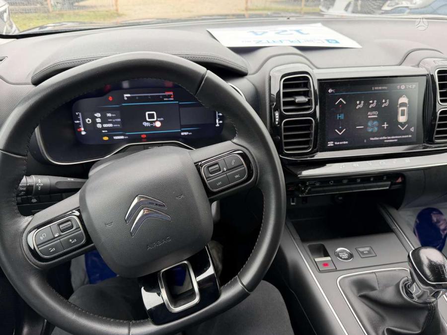 Blue Citroen C5 Aircross 2023 in Vilnius, with an engine capacity of 1.20 L and mileage of 151 thousand km for 13190 €, photo 23 on AUTOMOTO.COM.LV