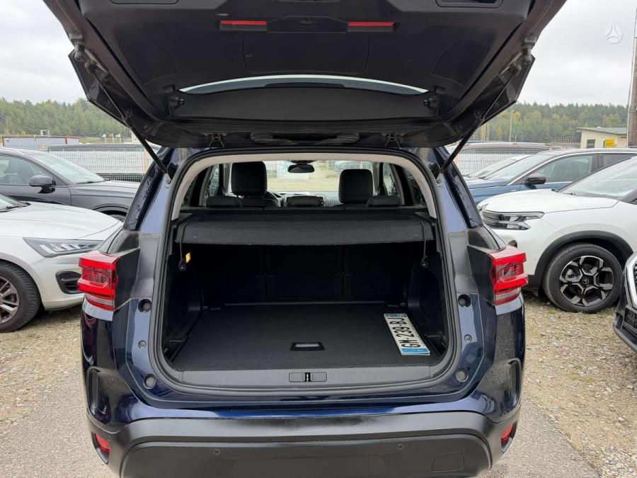 Blue Citroen C5 Aircross 2023 in Vilnius, with an engine capacity of 1.20 L and mileage of 151 thousand km for 13190 €, photo 24 on AUTOMOTO.COM.LV