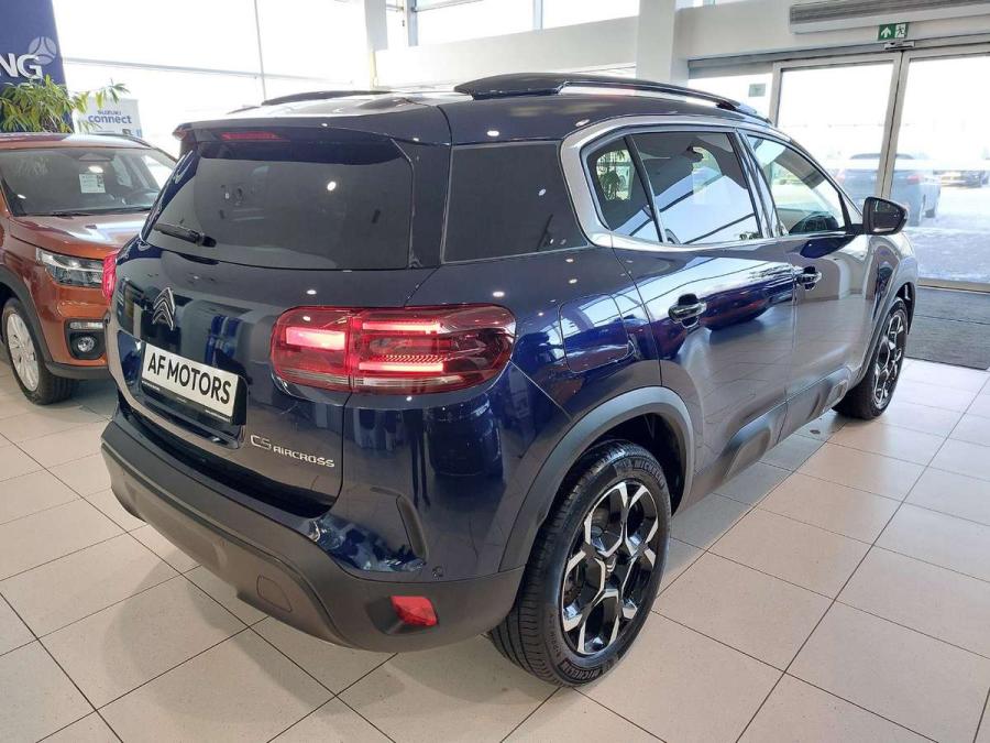 Blue Citroen C5 Aircross 2025 in Kaunas, with an engine capacity of 1.50 L and mileage of 18 thousand km for 26788 €, photo 3 on AUTOMOTO.COM.LV