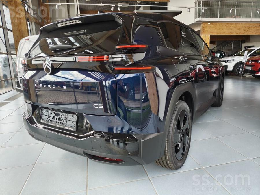 Синий Ситроен C5 Aircross 2026 в Рига, объемом двигателя 1.20 л и пробегом 5 тыс. км за 35500 €, фото 4 на AUTOMOTO.COM.LV