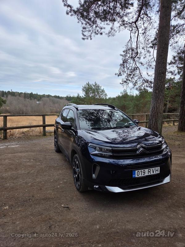 Blue Citroen C5 Aircross 2022 in Tallinn, with an engine capacity of 1.60 L and mileage of 39 thousand km for 26000 €, photo 2 on AUTOMOTO.COM.LV