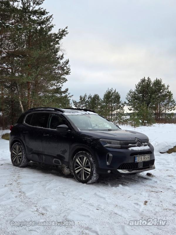 Blue Citroen C5 Aircross 2022 in Tallinn, with an engine capacity of 1.60 L and mileage of 39 thousand km for 26000 €, photo 7 on AUTOMOTO.COM.LV