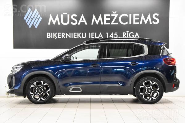 Blue Citroen C5 Aircross 2022 in Riga, with an engine capacity of 1.50 L and mileage of 112 thousand km for 17990 €, photo 5 on AUTOMOTO.COM.LV