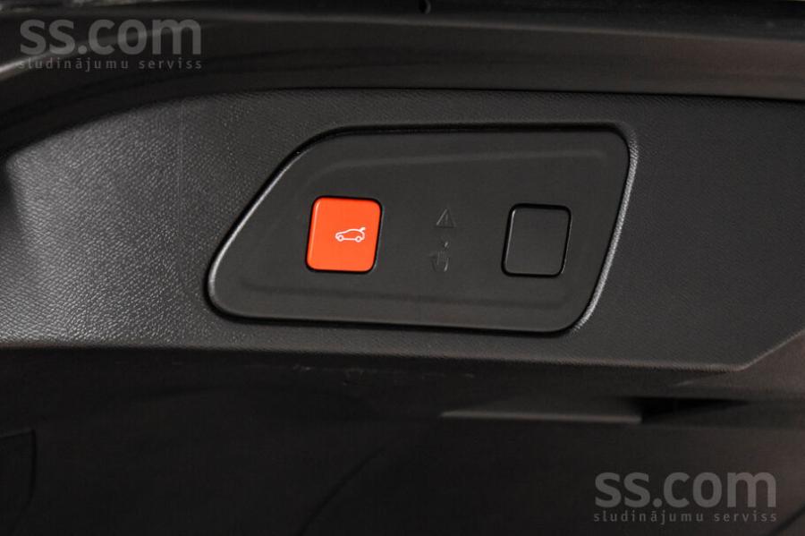 Zils Citroen C5 Aircross 2022 Rīga, ar dzinēja tilpumu 1.50 L un nobraukumu 112 tūkst. km par 17990 €, foto 20 vietnē AUTOMOTO.COM.LV