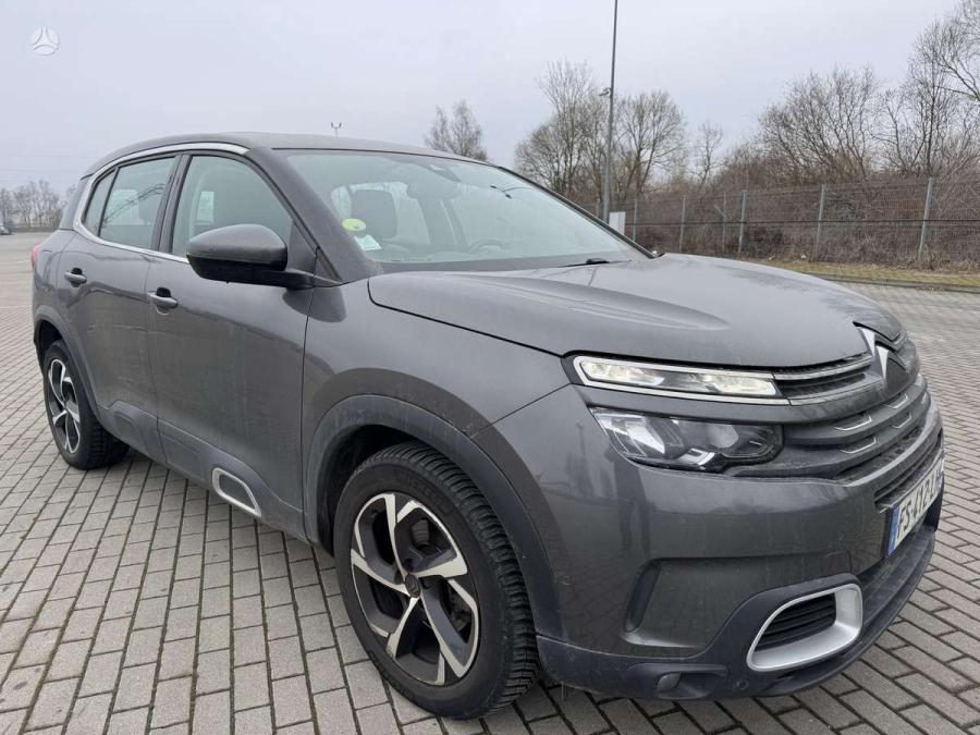 Brūns Citroen C5 Aircross 2020 Marijampole, ar dzinēja tilpumu 1.50 L un nobraukumu 178 tūkst. km par 12929 €, foto 7 vietnē AUTOMOTO.COM.LV