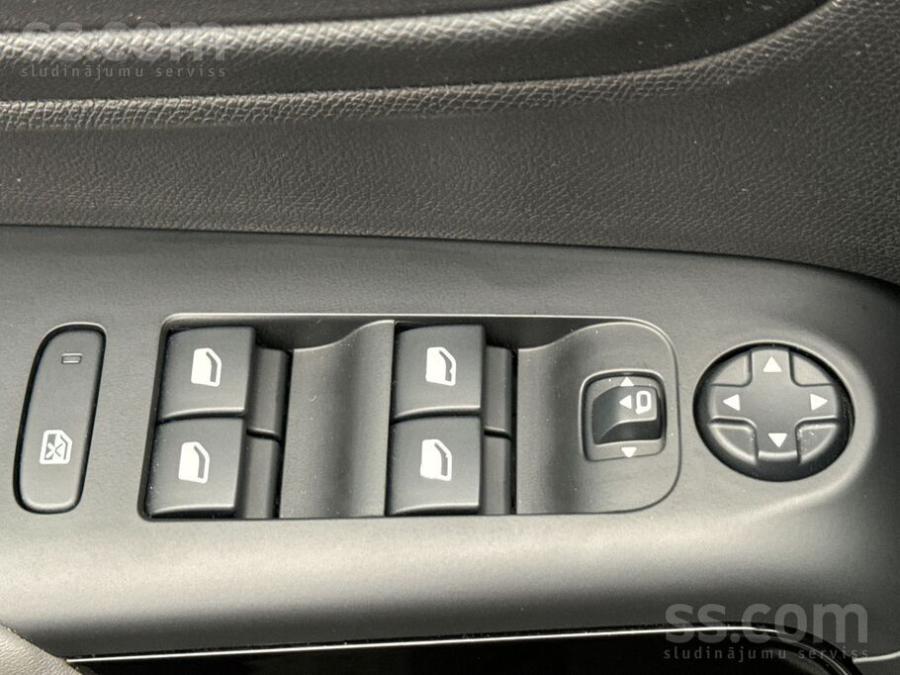 Ситроен C5 Aircross 2020 в Рига, объемом двигателя 1.20 л и пробегом 105 тыс. км за 14500 €, фото 27 на AUTOMOTO.COM.LV