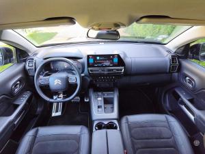 Citroen C5 Aircross 2023 in Kalvarija, with an engine capacity of 1.20 L and mileage of 151 thousand km for 15428 €, photo 12 on AUTOMOTO.COM.LV