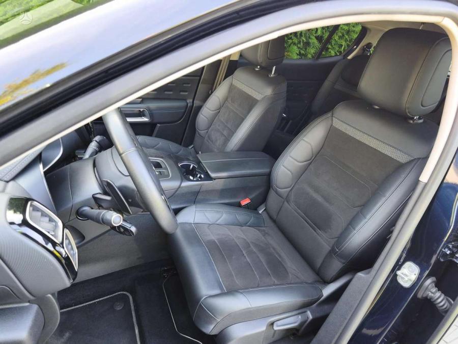 Citroen C5 Aircross 2023 in Kalvarija, with an engine capacity of 1.20 L and mileage of 151 thousand km for 15428 €, photo 13 on AUTOMOTO.COM.LV