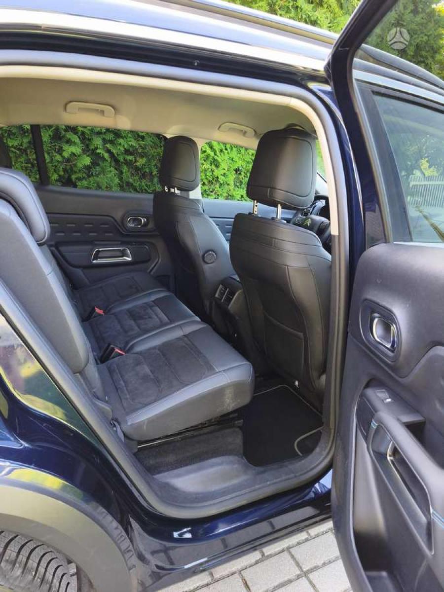 Citroen C5 Aircross 2023 in Kalvarija, with an engine capacity of 1.20 L and mileage of 151 thousand km for 15428 €, photo 17 on AUTOMOTO.COM.LV