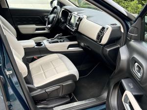 Зеленый Ситроен C5 Aircross 2020 в Кретинга, объемом двигателя 1.20 л и пробегом 111 тыс. км за 11900 €, фото 18 на AUTOMOTO.COM.LV